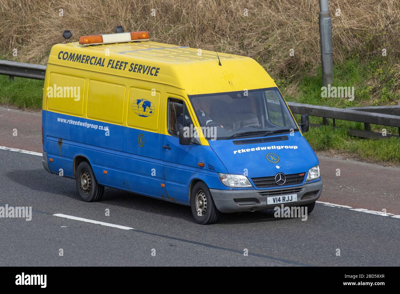 Mercedes sprinter van 2014 hi-res stock photography and images - Alamy