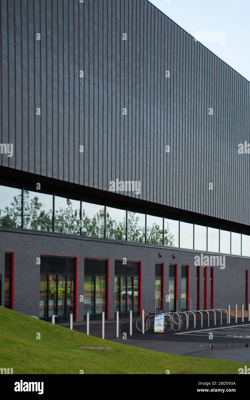 Copper box arena hi-res stock photography and images - Alamy
