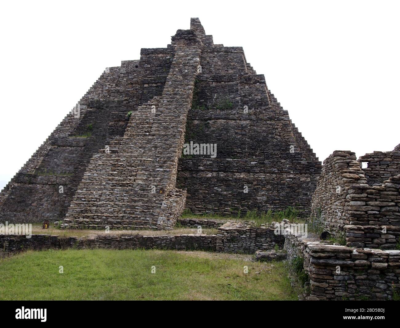 Ruins of the archaeological site of Tonina, a Mayan palace complex in ...