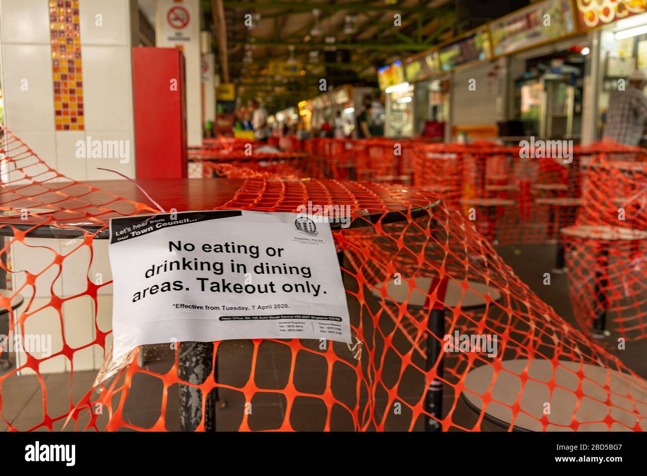 No dining in hawker center in singapore Stock Photo - Alamy