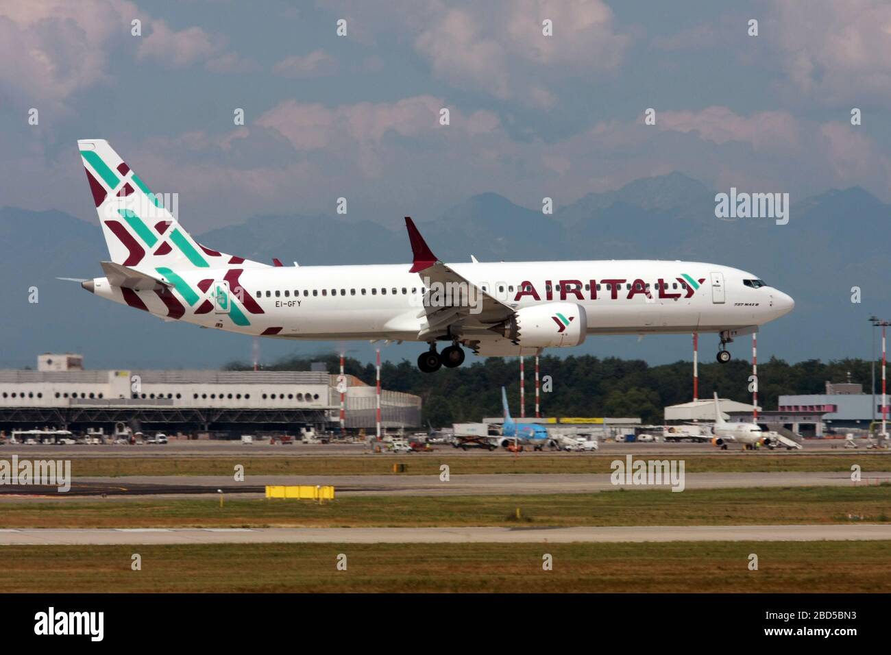EI-FGY AirItaly Boeing 737 Next Gen passenger jet at takeoff ...