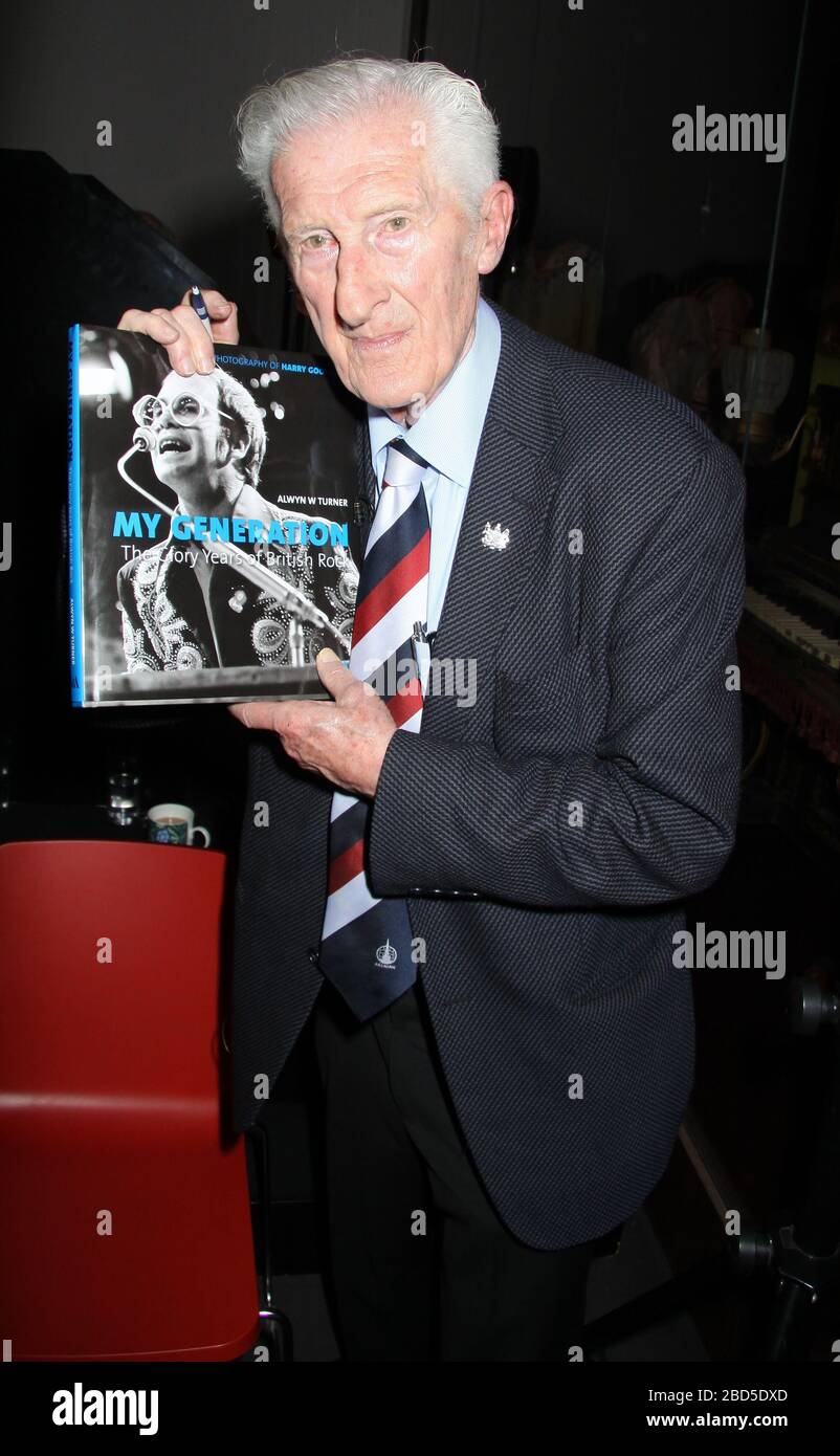 Harry goodwins hi-res stock photography and images - Alamy