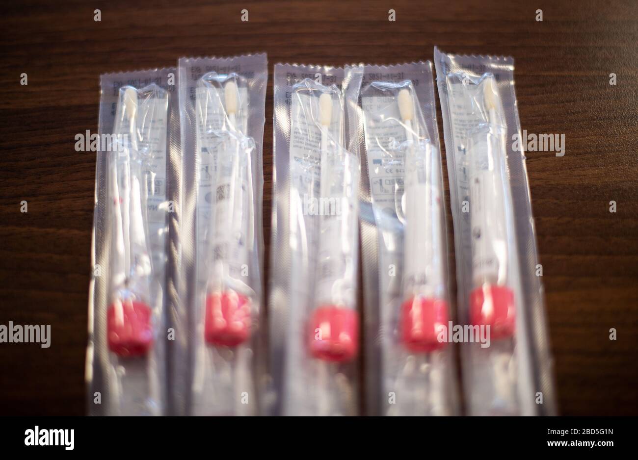 Smear slides hi-res stock photography and images - Alamy