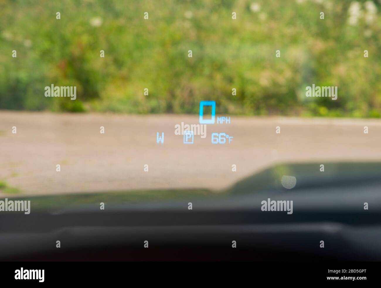 2014 Chevrolet Camaro ZS, modified with air suspension Stock Photo - Alamy