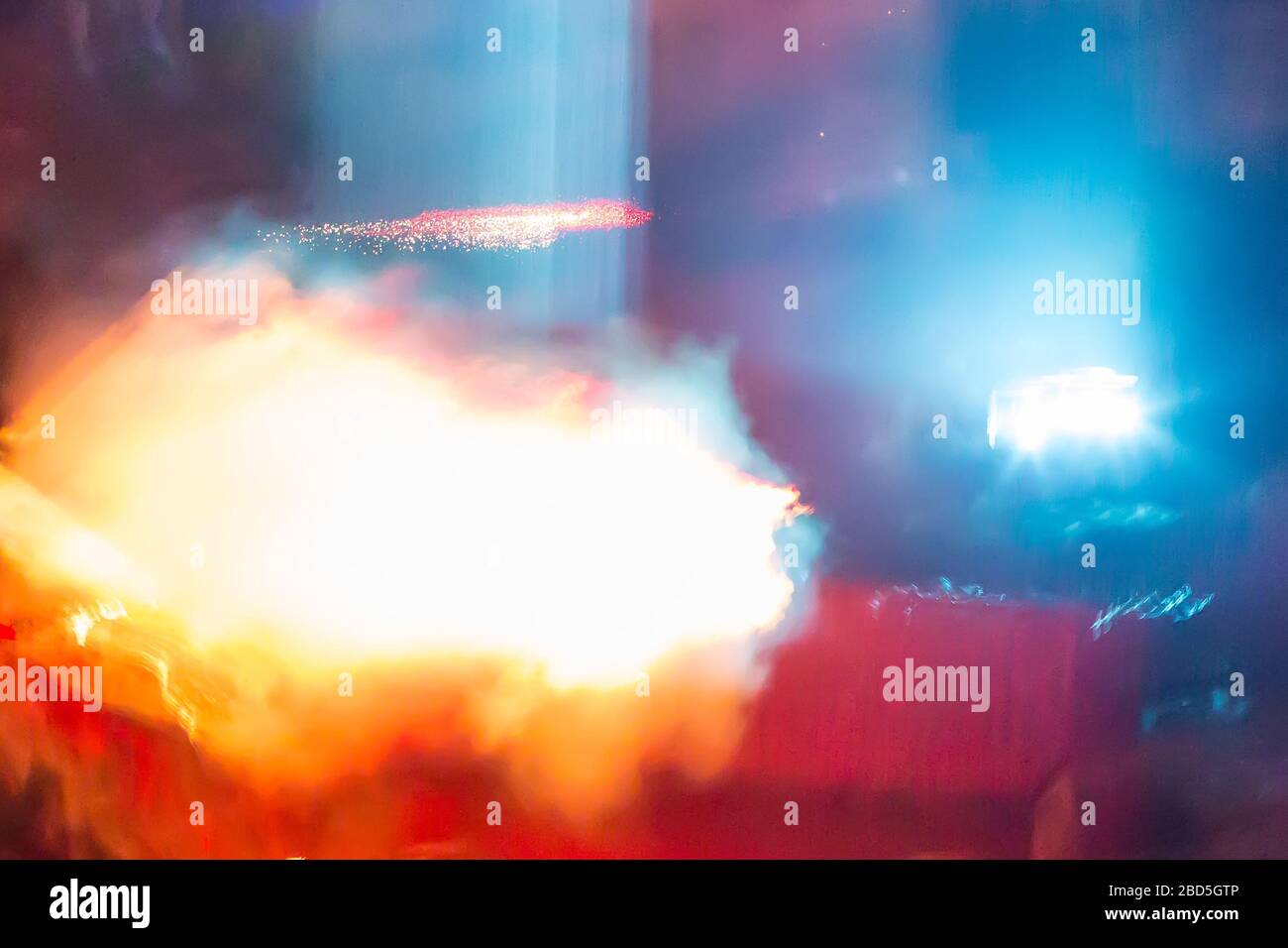 Vibrant laser beam hi-res stock photography and images - Alamy
