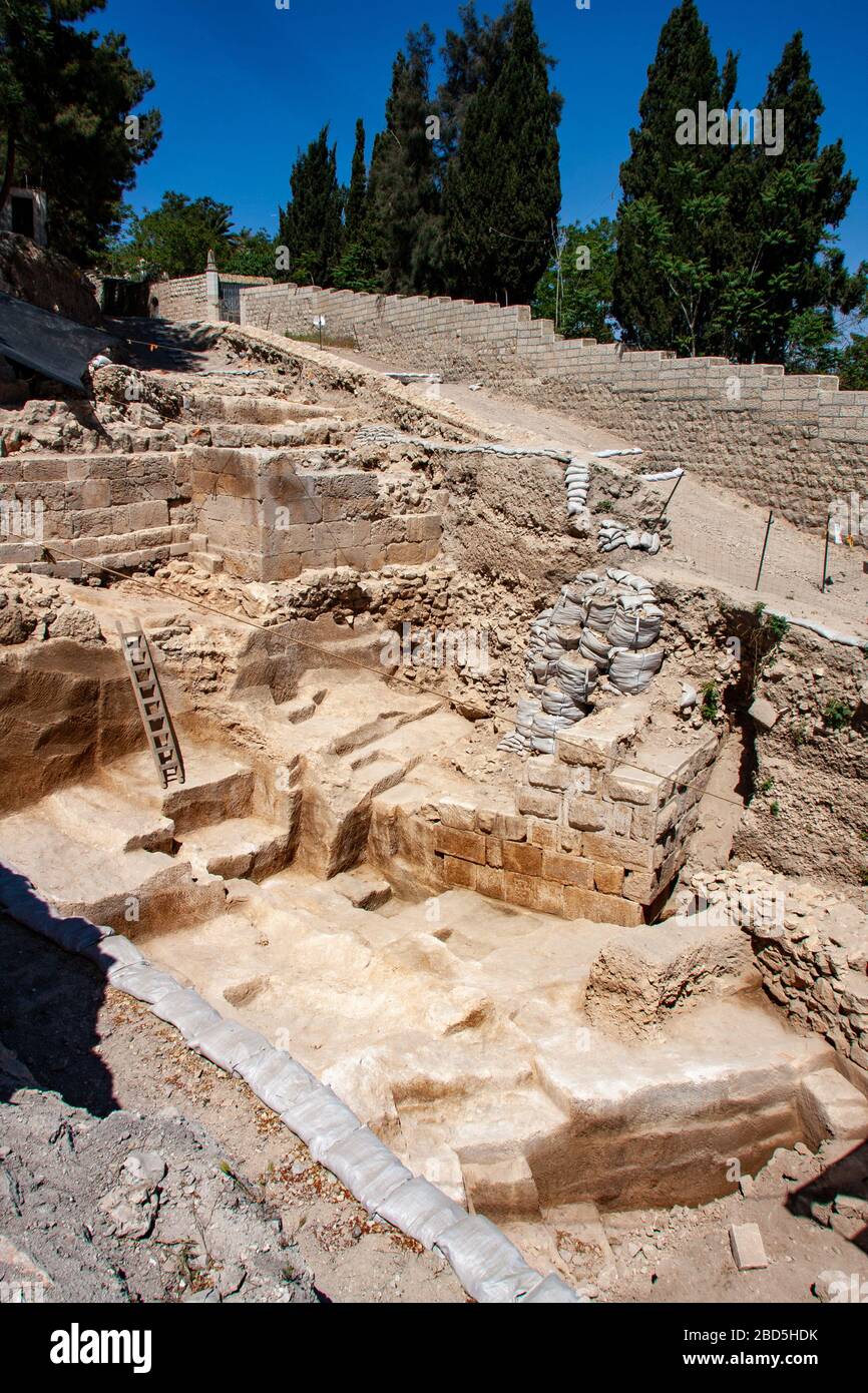 Ancient jerusalem archaeology hi-res stock photography and images - Alamy