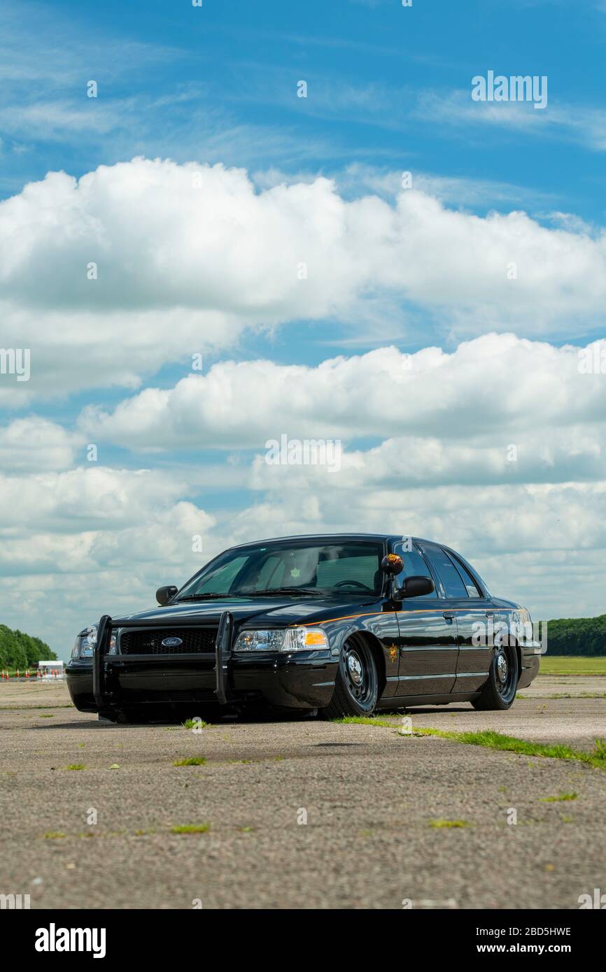 2007 Ford Crown Victoria P71 American Police car Stock Photo - Alamy