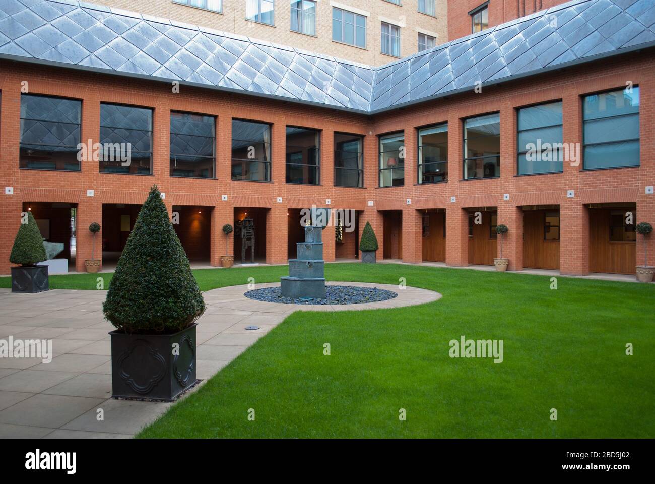 Holloway white allom hi-res stock photography and images - Alamy