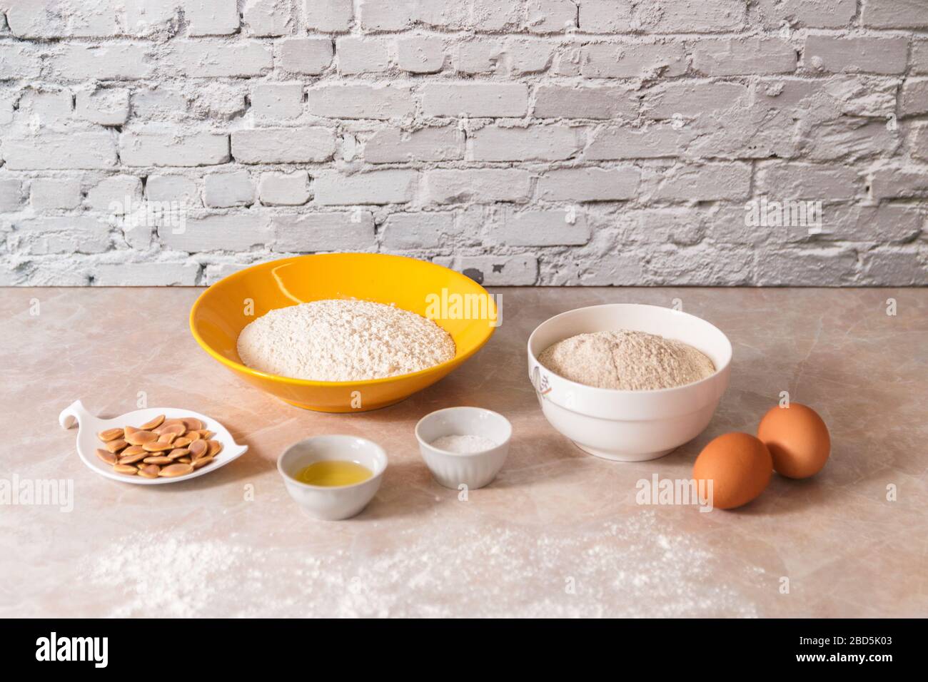 Flour and salt hi-res stock photography and images - Alamy