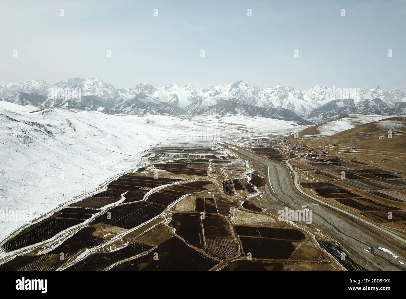 Tianzhu mountains hi-res stock photography and images - Alamy