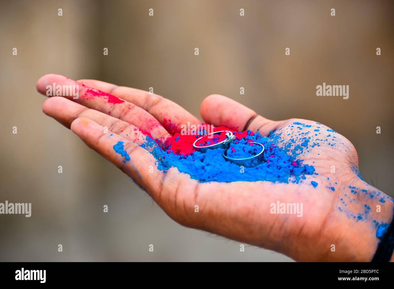 Holi themes hi-res stock photography and images - Alamy