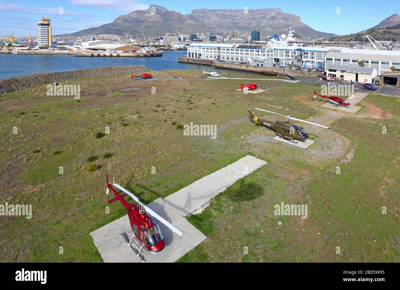 Helipads High Resolution Stock Photography and Images - Alamy