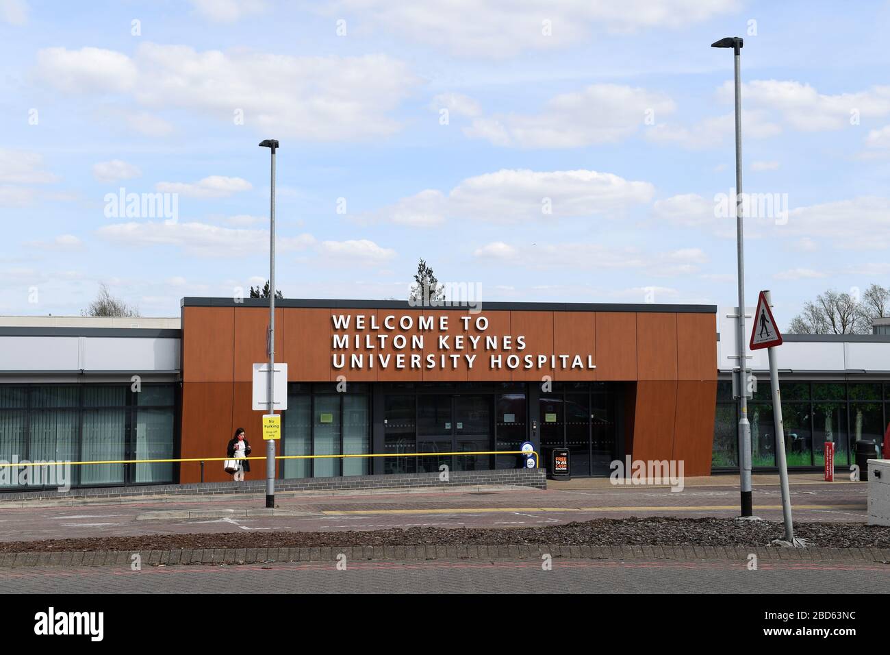 Milton keynes roundabout High Resolution Stock Photography and Images ...