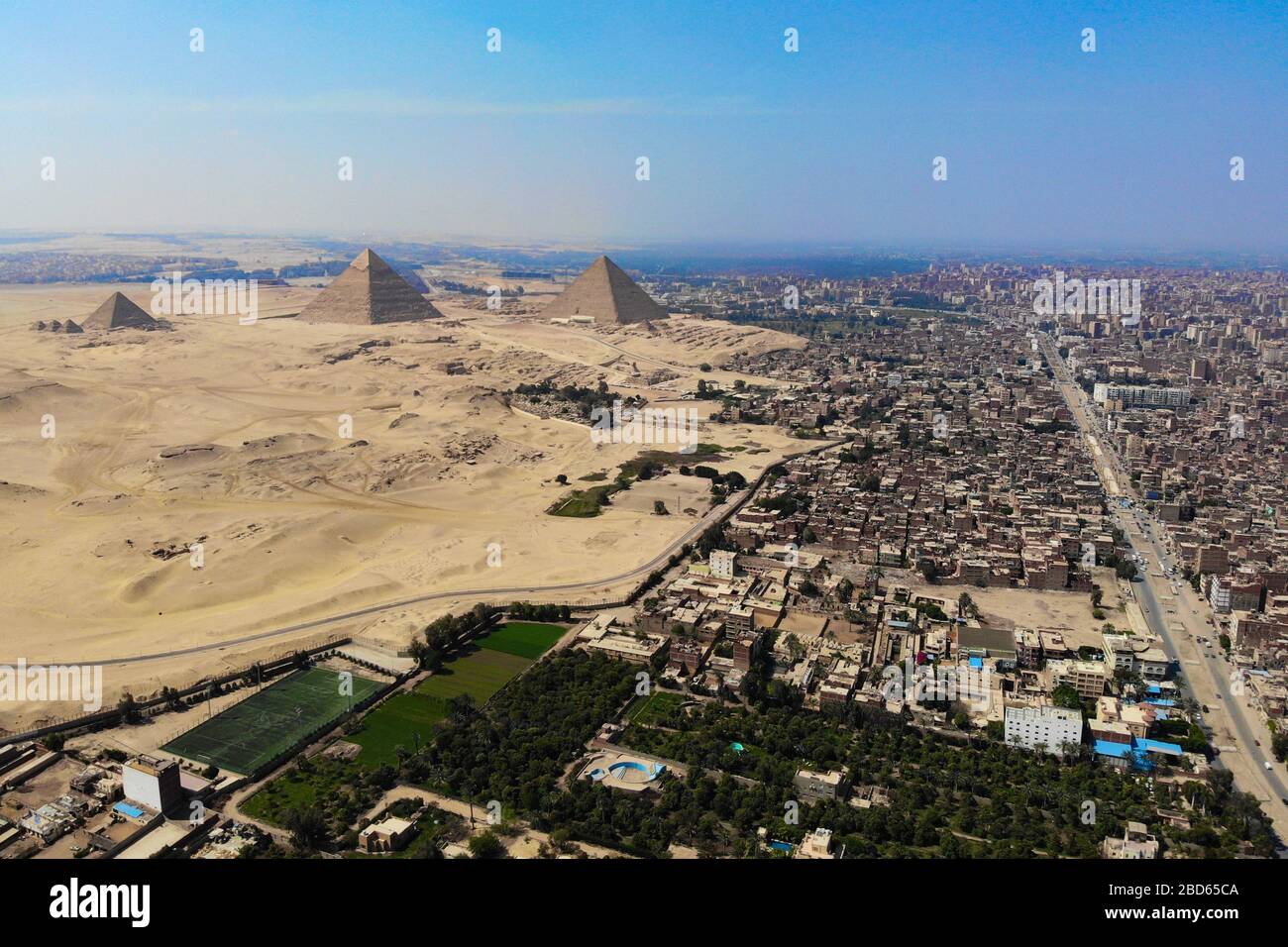 Giza, Egypt. 07th Apr, 2020. An over view shows the Giza pyramids ...
