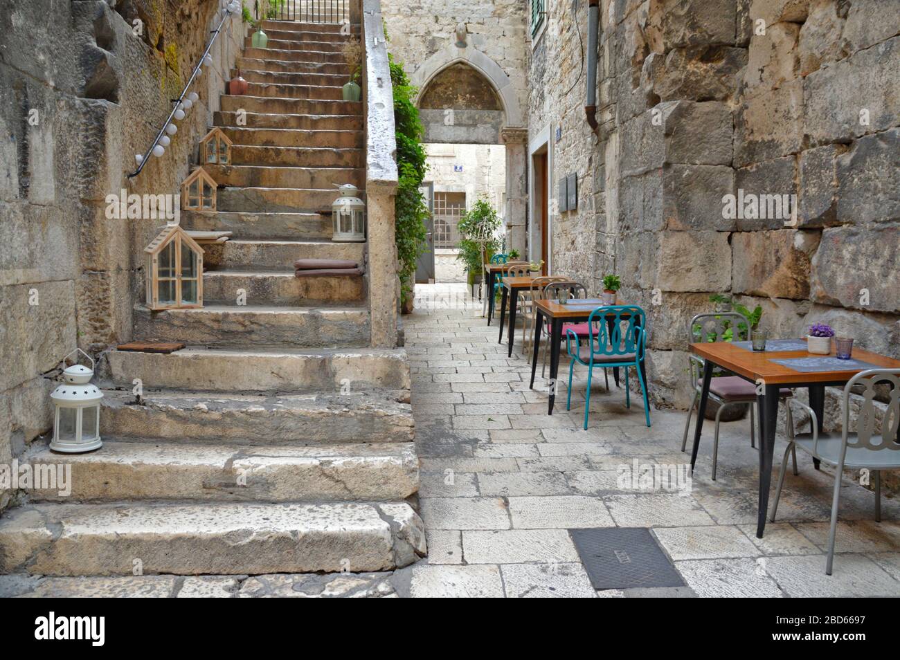 Street view split croatia hi-res stock photography and images - Alamy