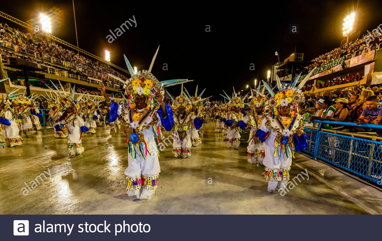 Rio De Janeiro Carnival Drums Stock Photos & Rio De Janeiro Carnival ...