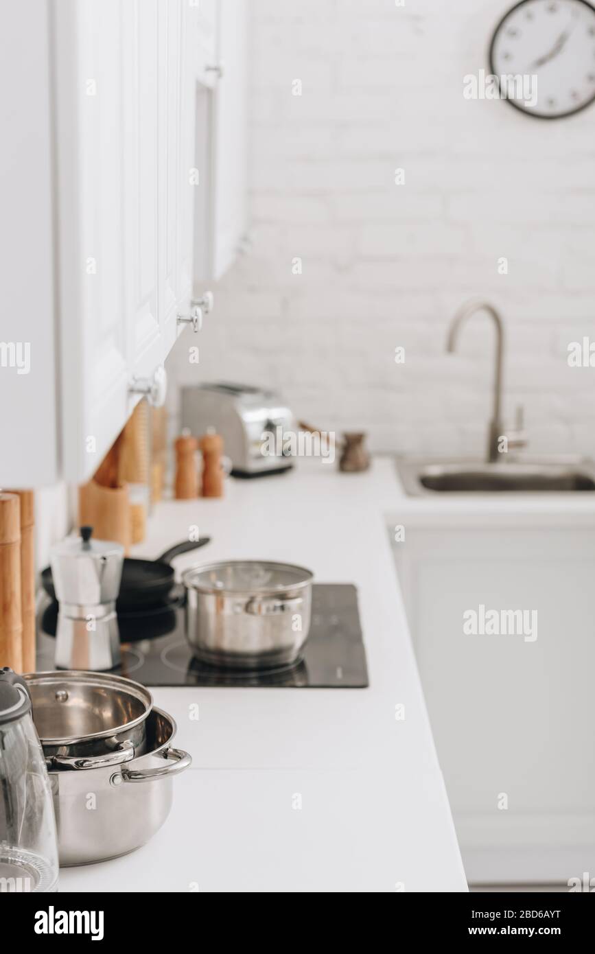 Brick pans hi-res stock photography and images - Alamy