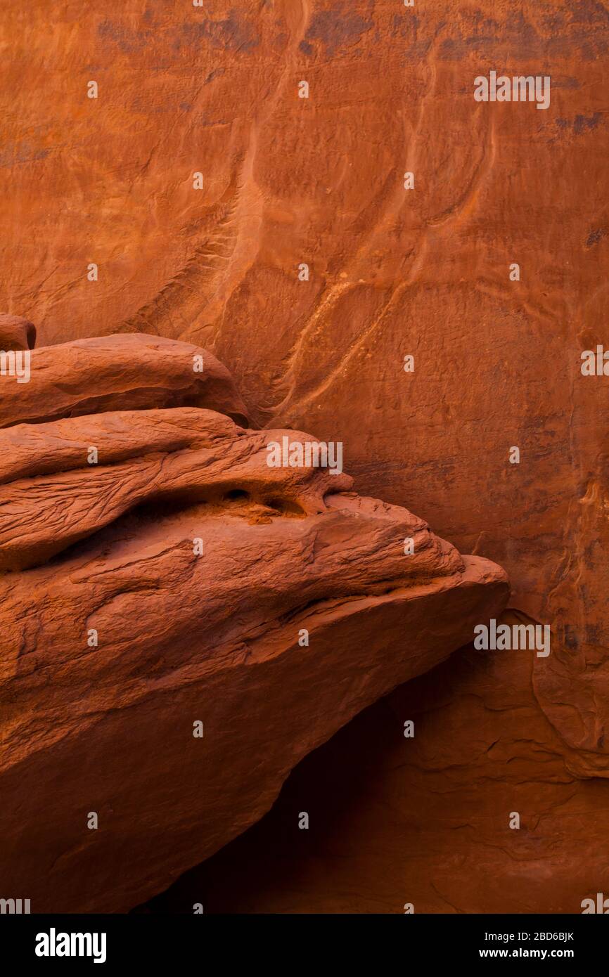A detail shot of pretty light on a sandstone rock formation Stock Photo ...