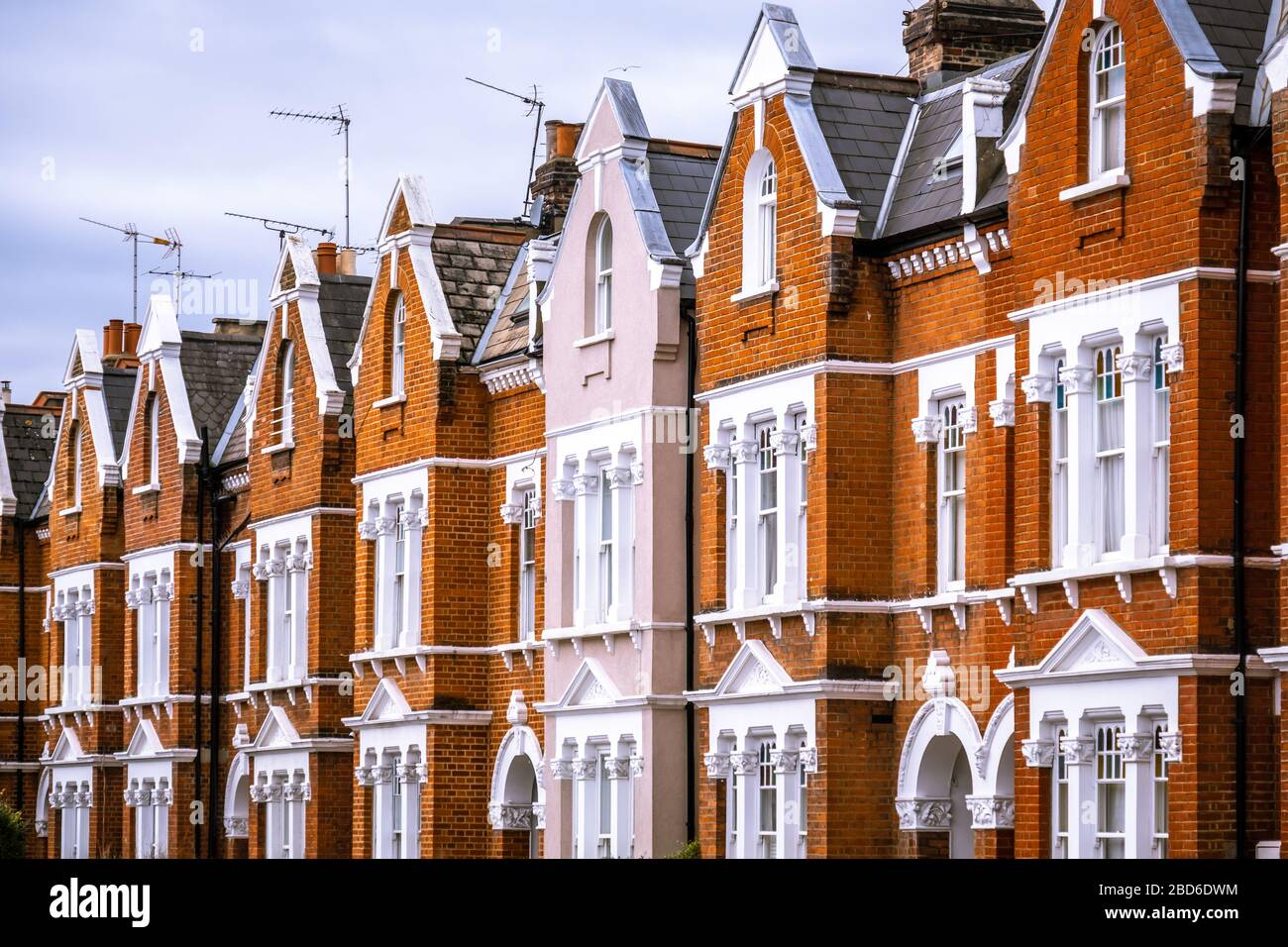 Street of typical terraced houses - London UK Stock Photo - Alamy
