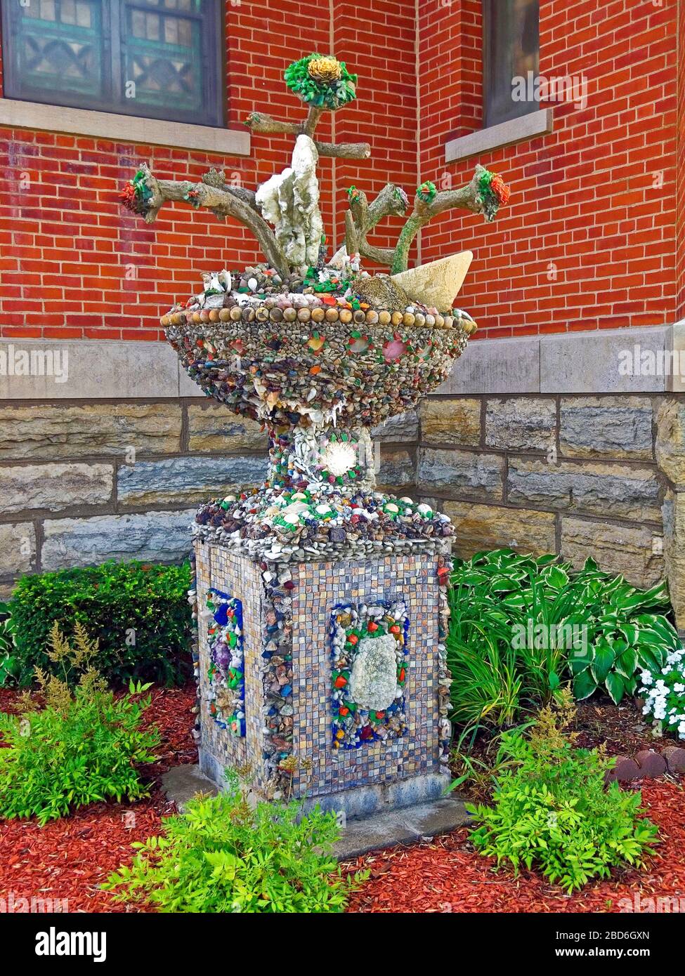 Grotto art hi-res stock photography and images - Alamy