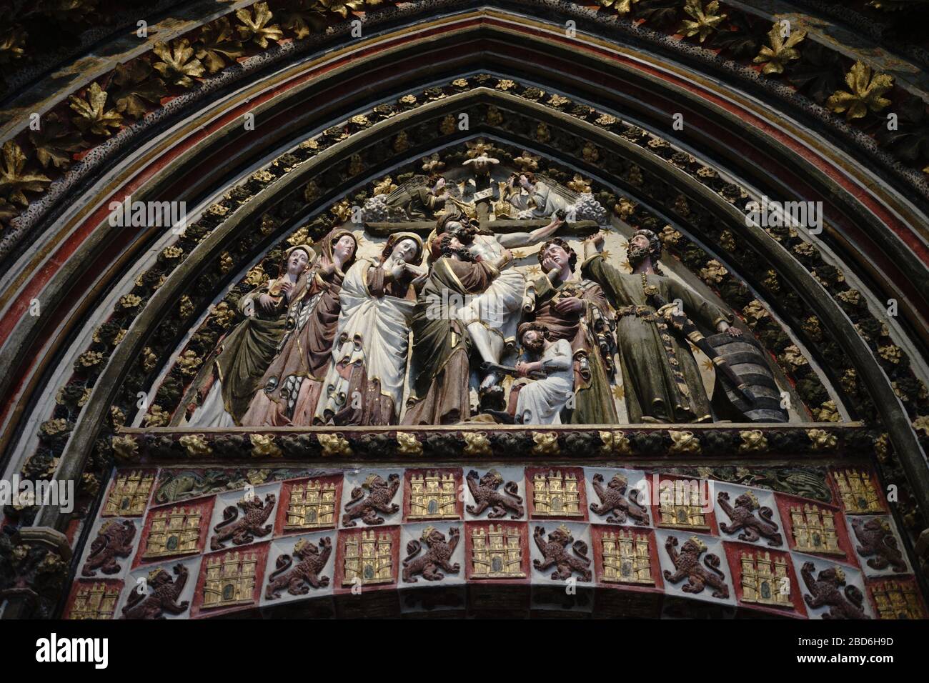 Sculture gothique hi-res stock photography and images - Alamy