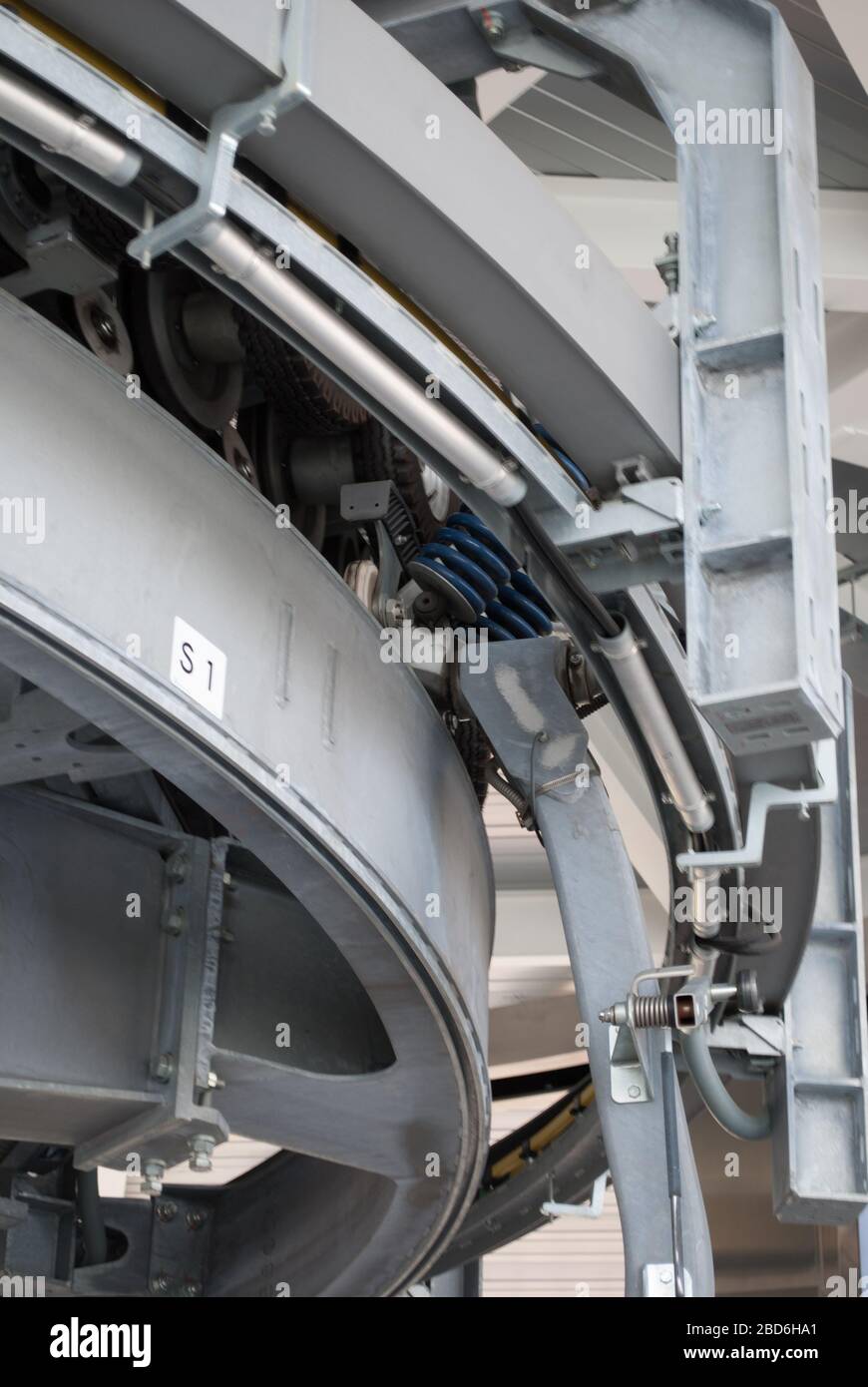 Cable Car Greenwich Peninsula Emirates Cable Car Terminal, Edmund ...