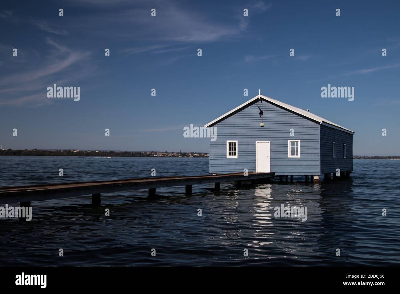 House floating on water hi-res stock photography and images - Alamy