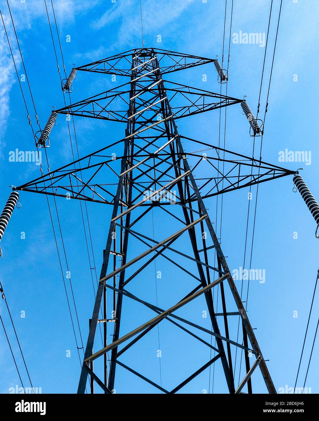 Electricity pylon icon hi-res stock photography and images - Alamy