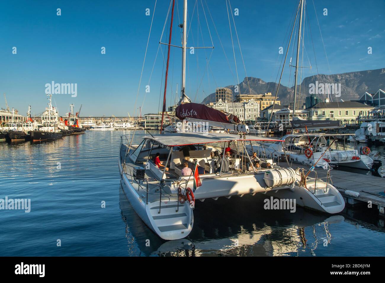 Waterfront kapstadt hi-res stock photography and images - Alamy
