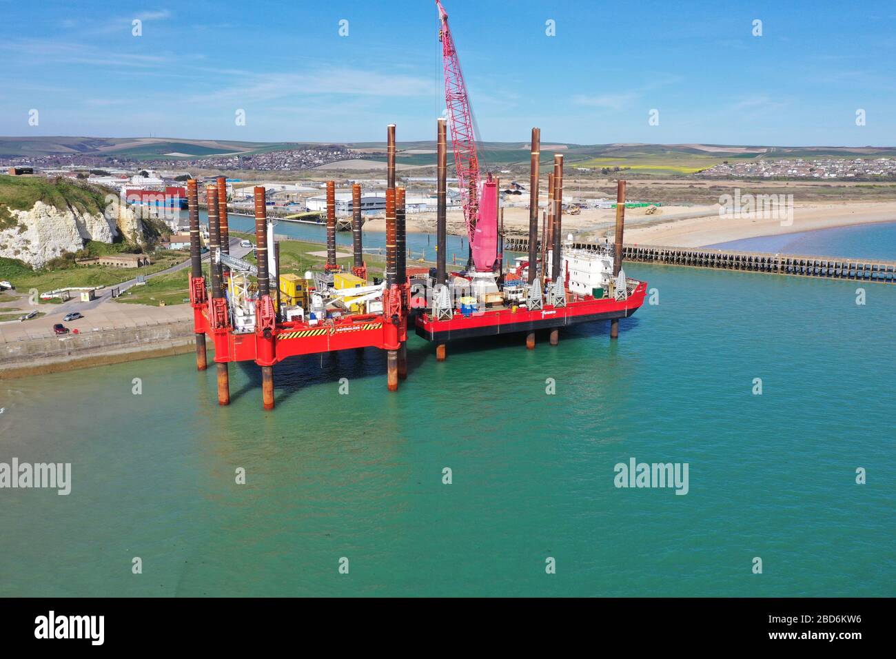 Fugro, jack up rig the excalibur at Newhaven port Stock Photo - Alamy