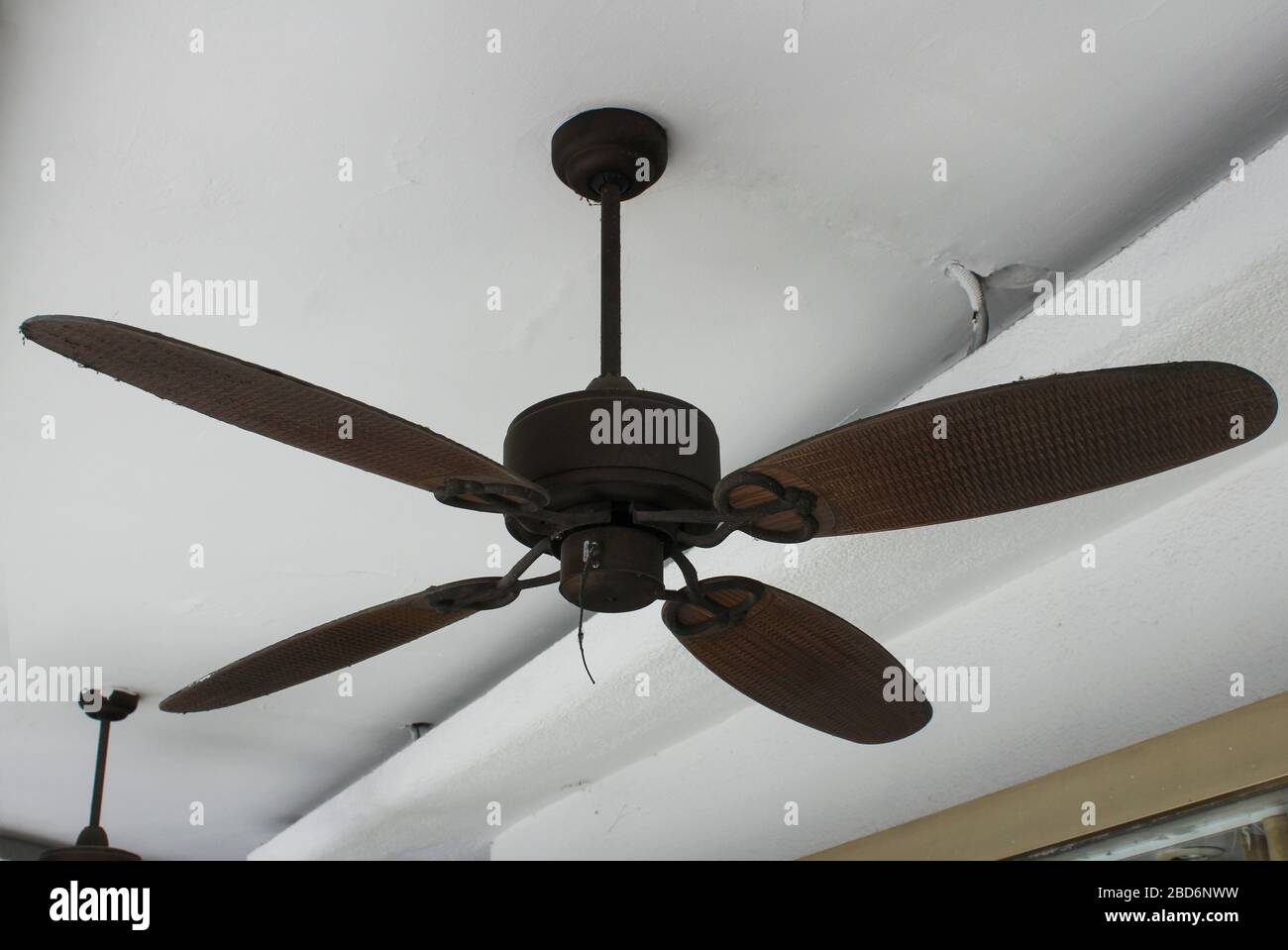 Old electric ceiling fan. Ceiling fan indoors Stock Photo - Alamy