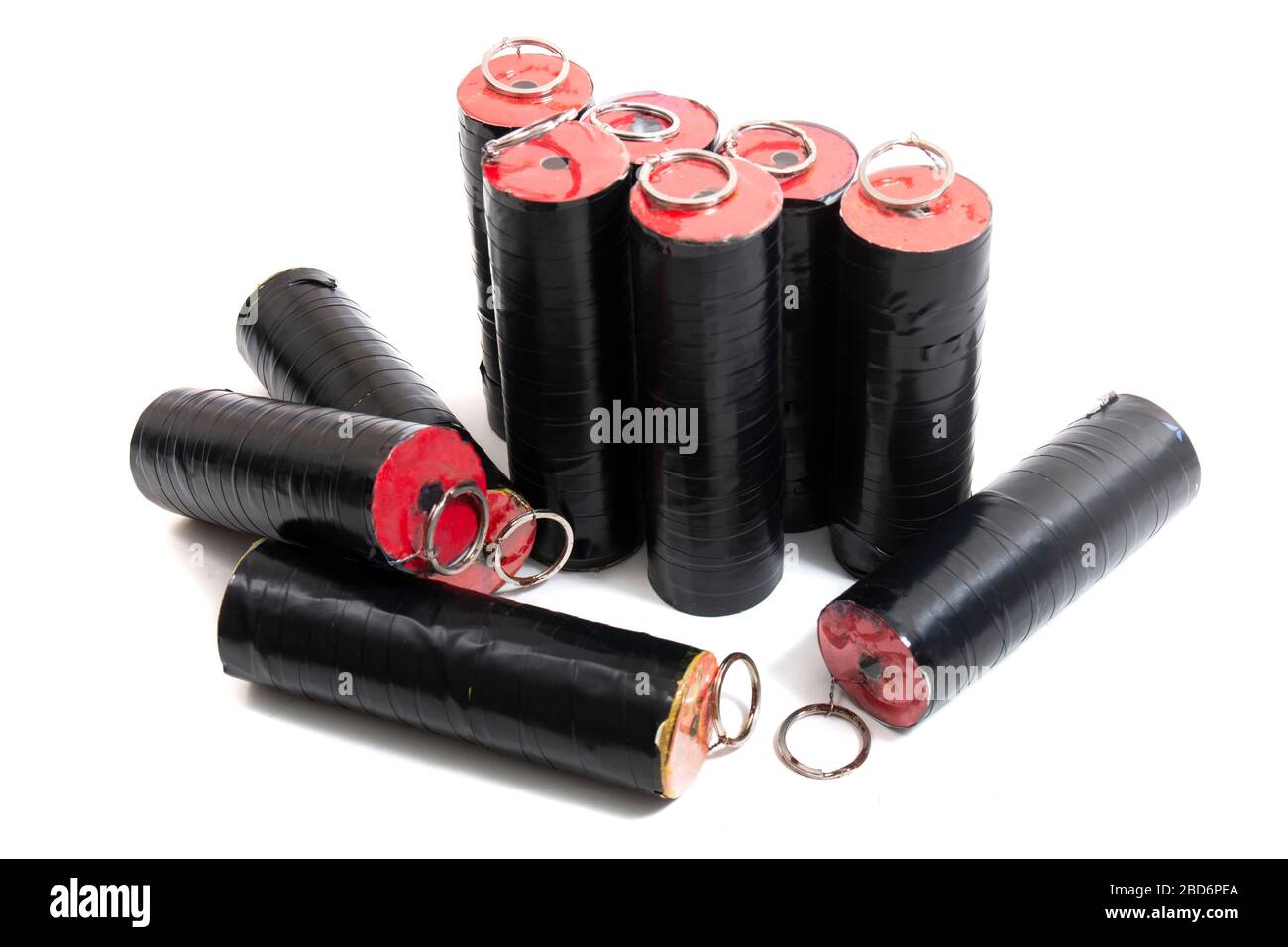 War smoke bomb on the ground hi-res stock photography and images - Alamy