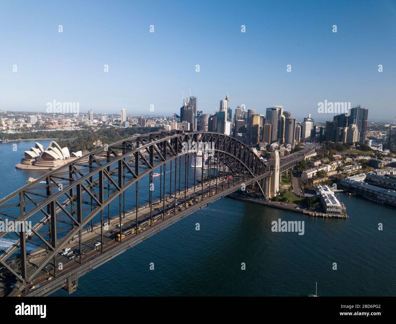 Aerial views of the Sydney Harbor Bridge and Opera House Stock Photo ...