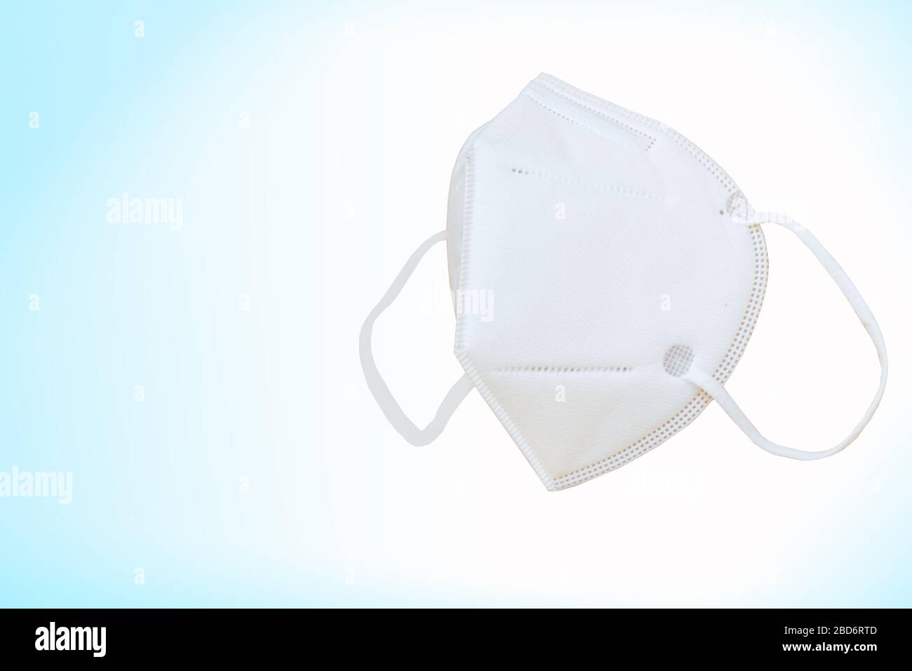 N95 Mask on blue background with work path Stock Photo - Alamy