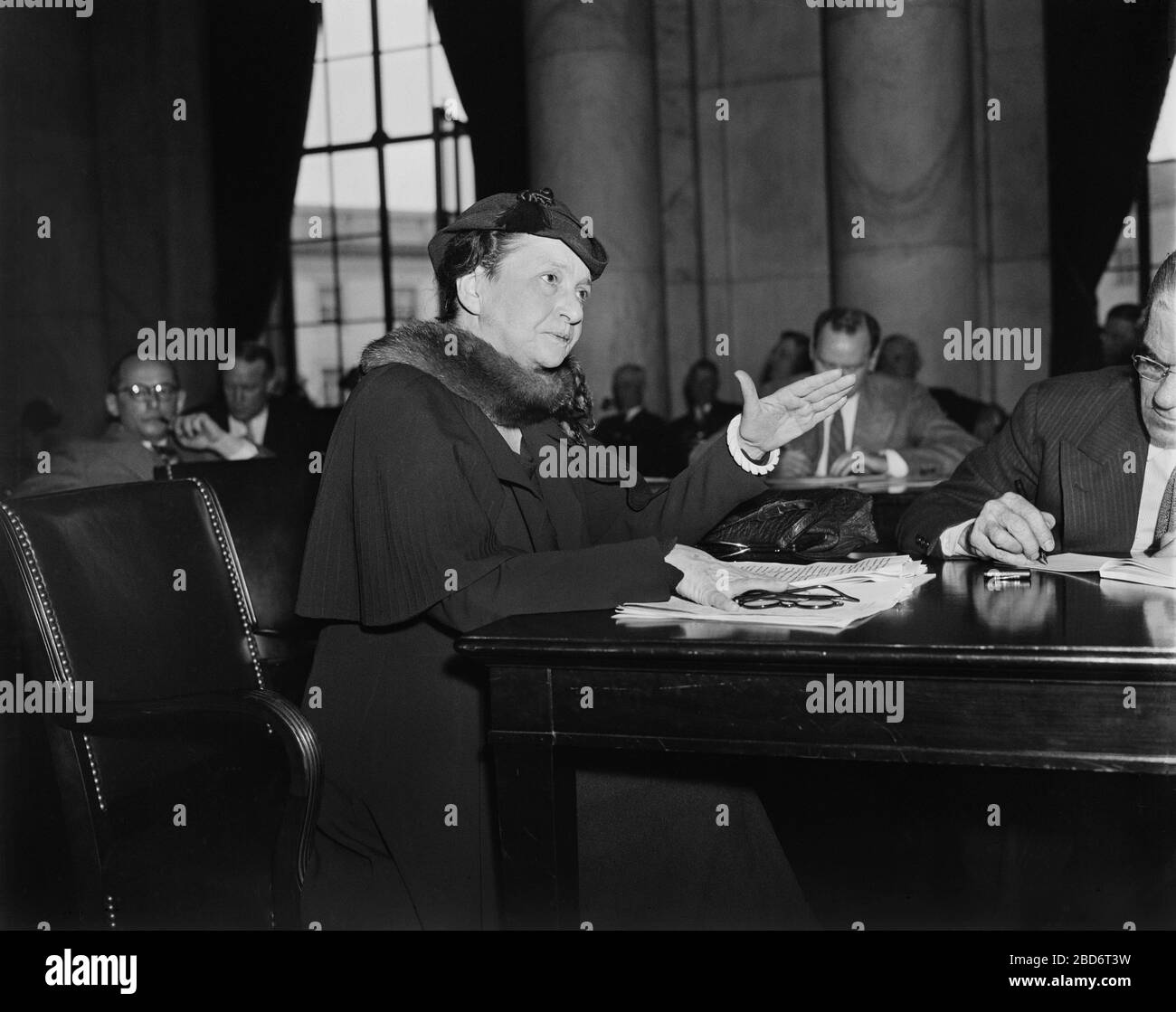 Seated female figures Black and White Stock Photos & Images - Alamy