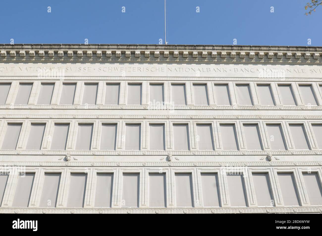 Spoken credits hi-res stock photography and images - Alamy