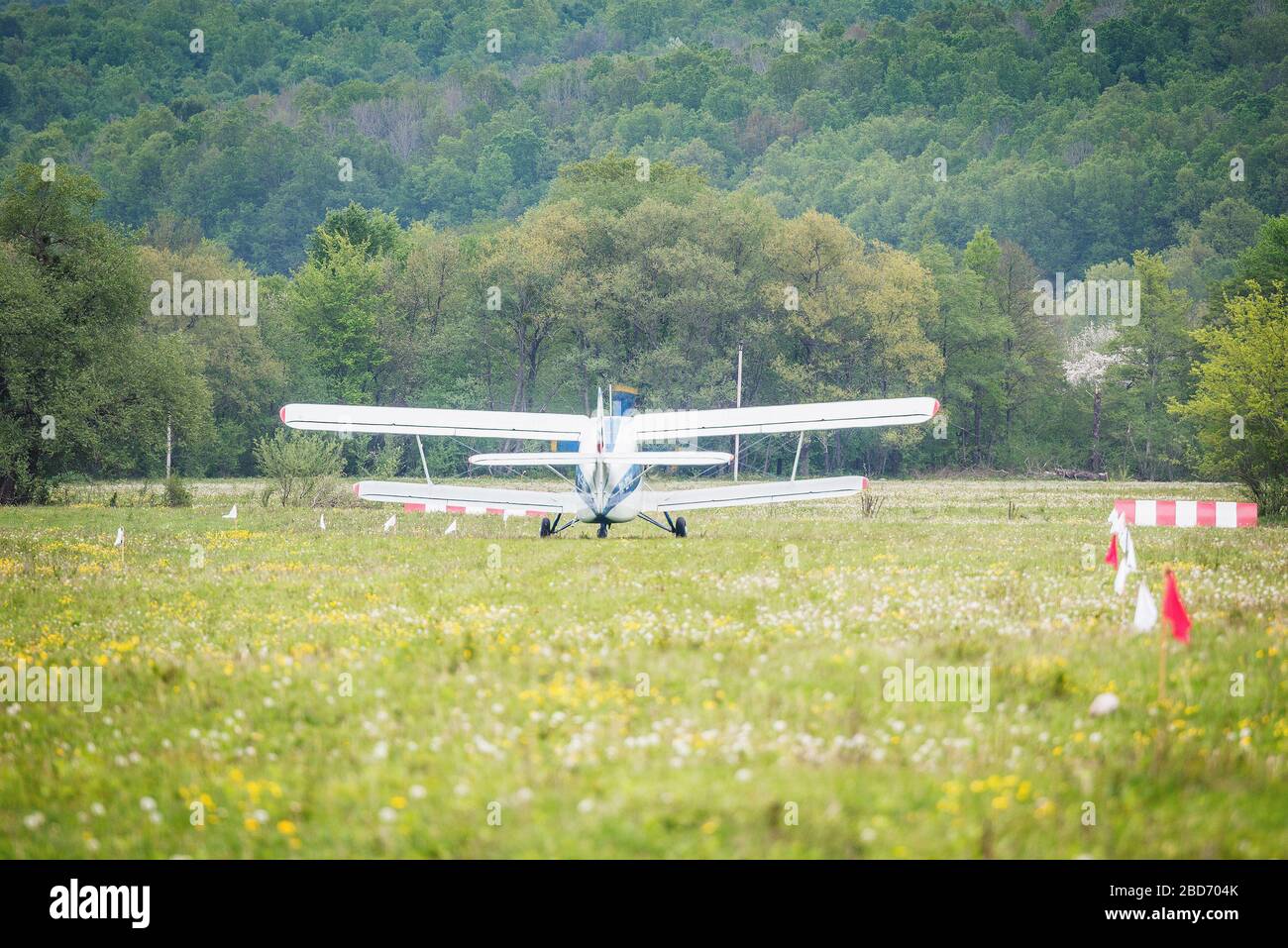 Old retro plane is ready for taking off Stock Photo - Alamy