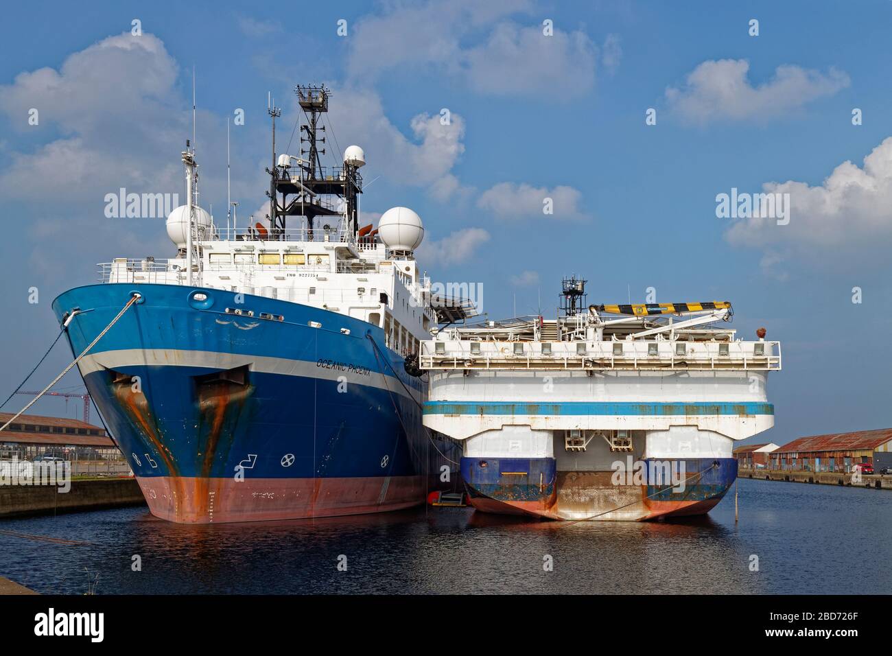 Seismic vessel hi-res stock photography and images - Alamy