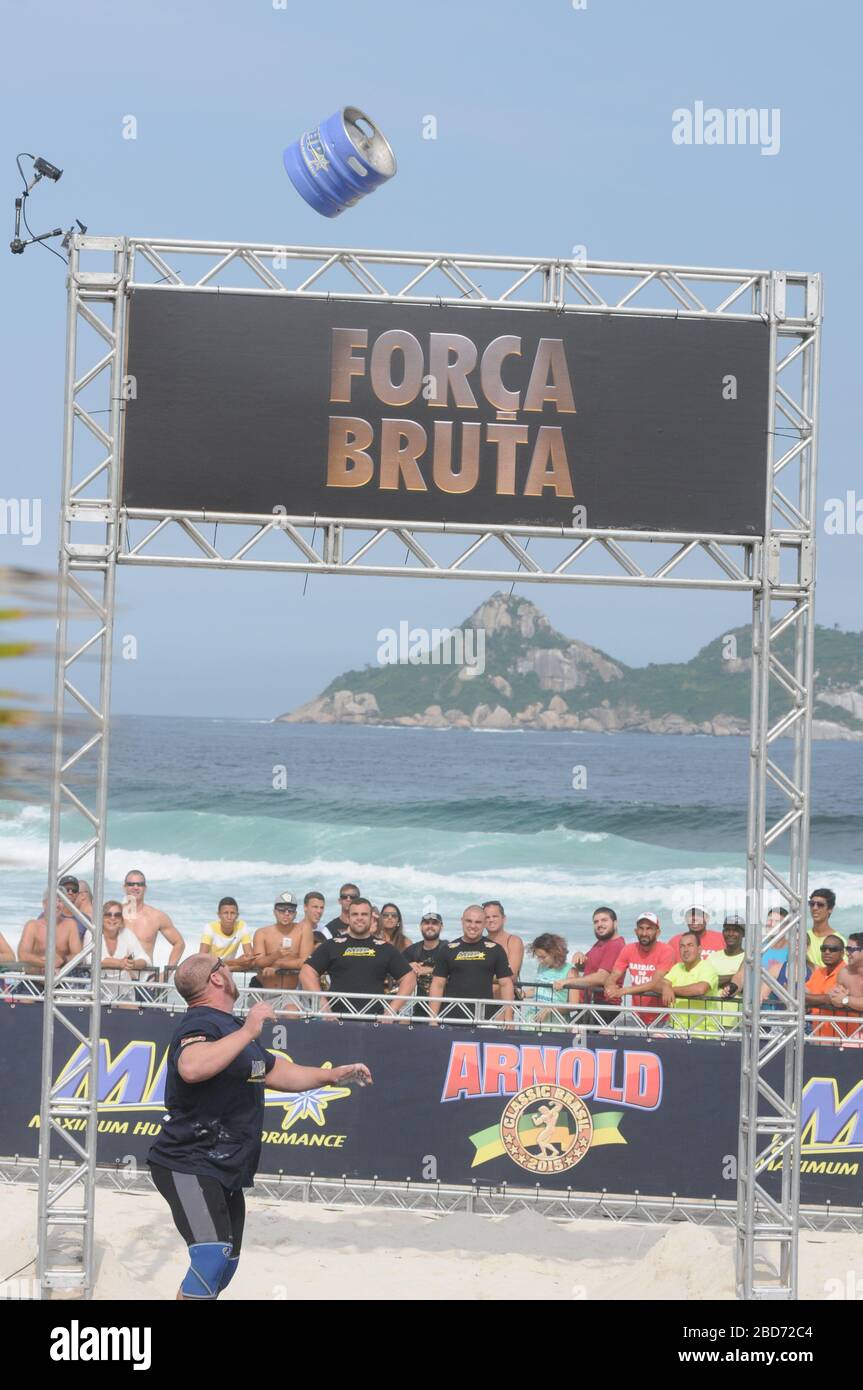 brute-force test, to find out who is the strongest man in the world, on ...