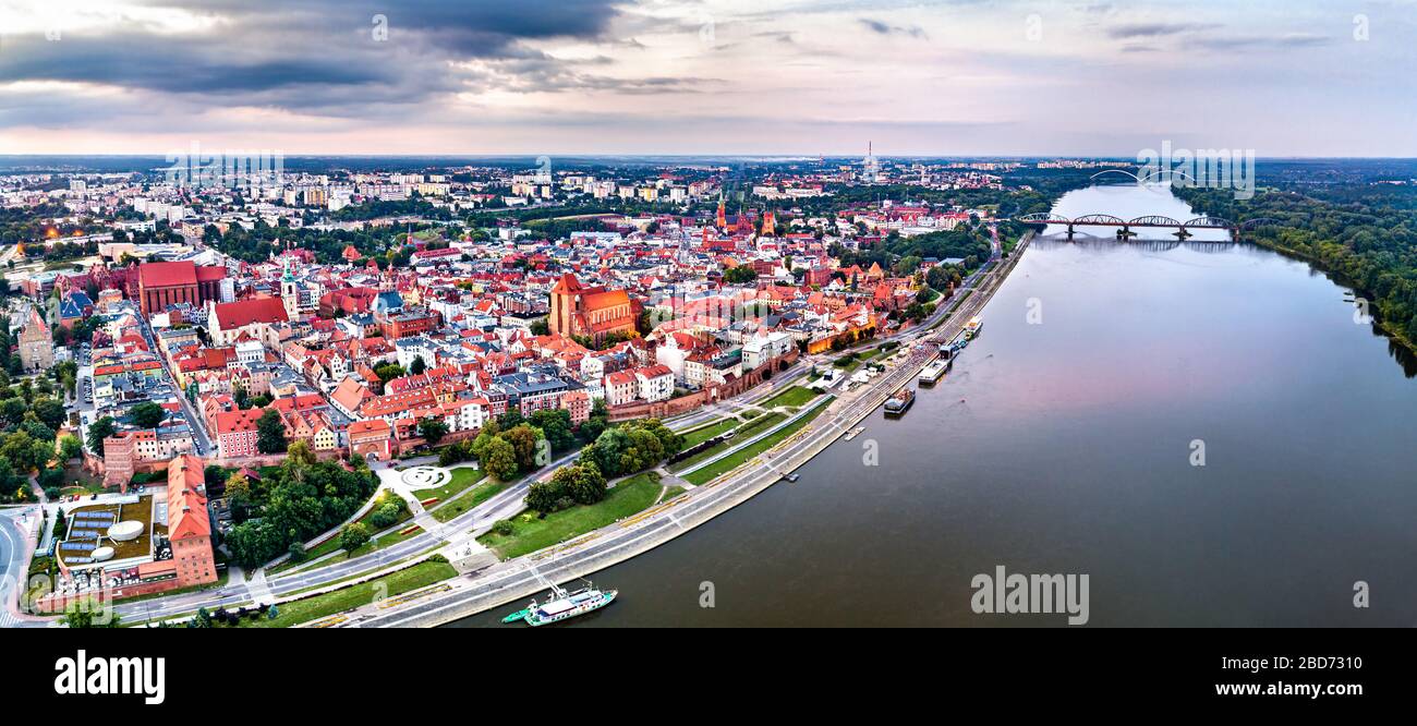 Torun architecture hi-res stock photography and images - Alamy