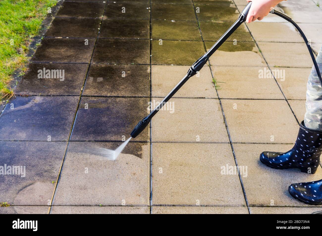 Water cleaning technology hi-res stock photography and images - Alamy