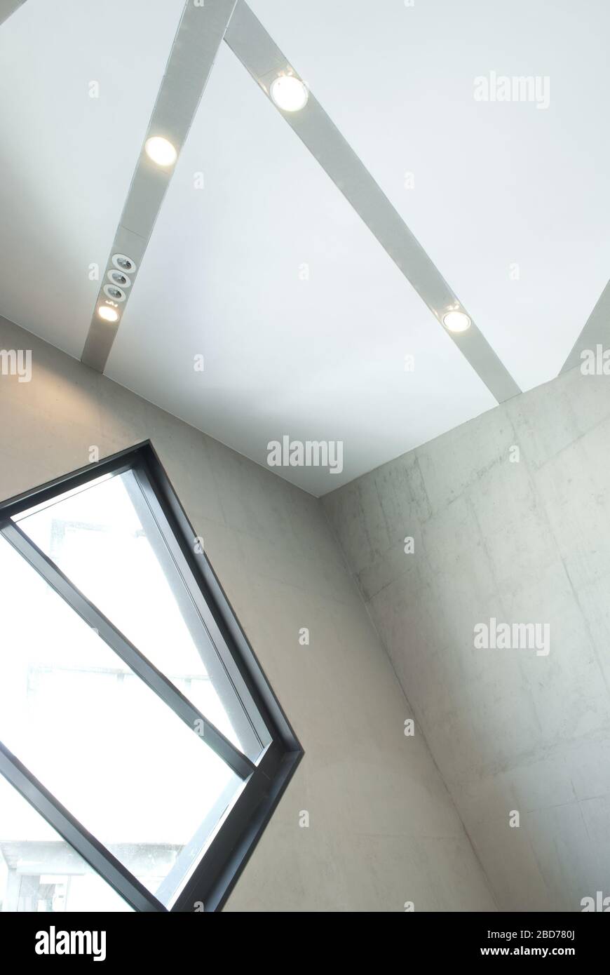 Aluminium cladding interior hi-res stock photography and images - Alamy