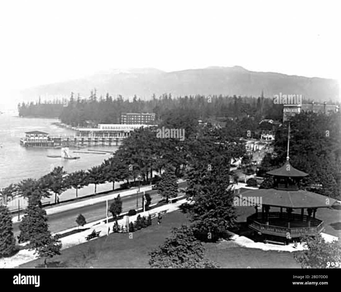 Alexandra avenue hi-res stock photography and images - Alamy