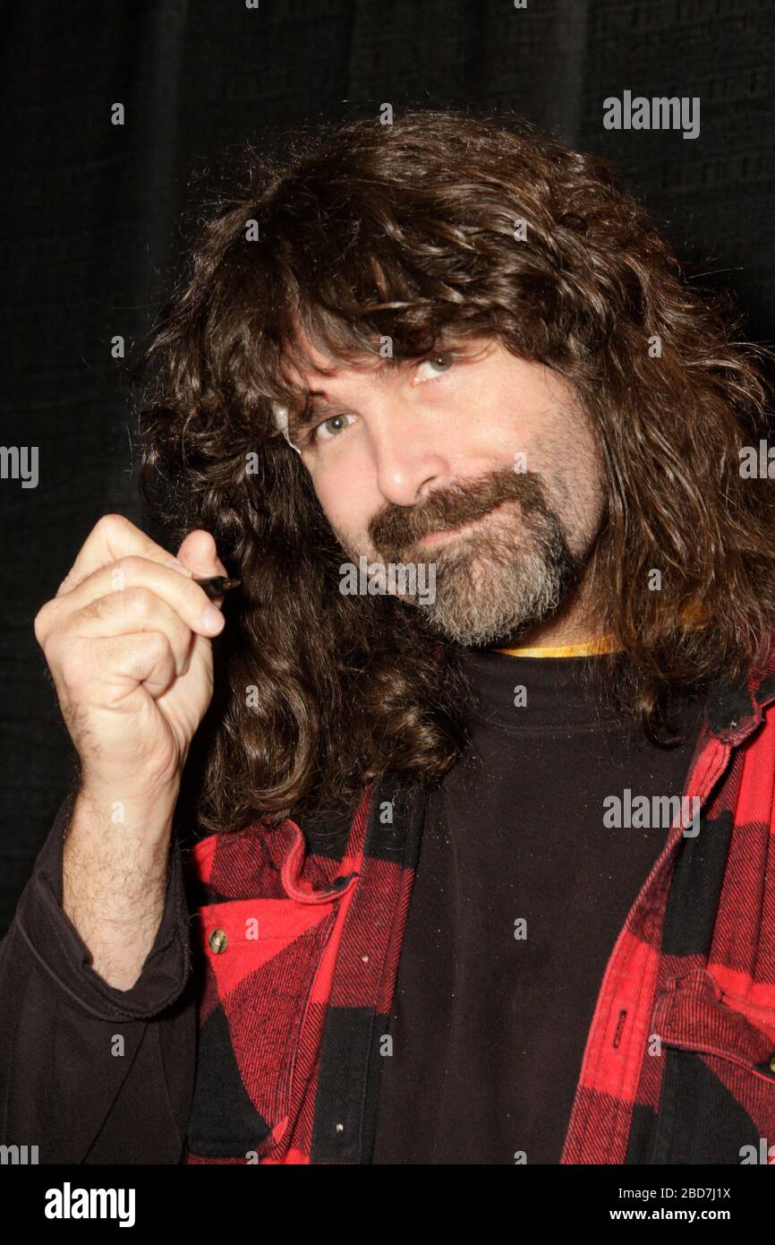 Mick foley hi-res stock photography and images - Alamy