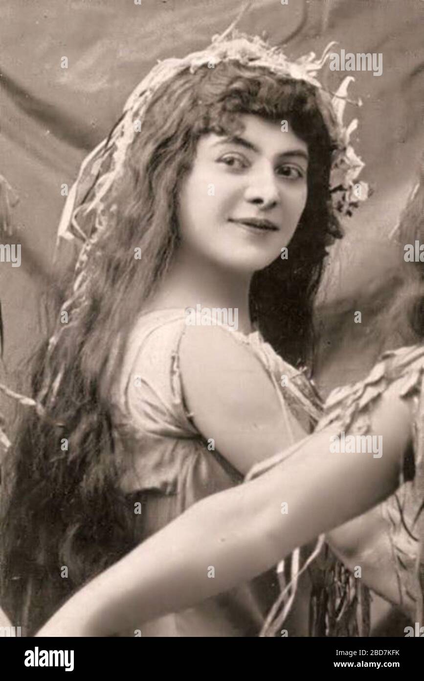 French Opera Singer High Resolution Stock Photography and Images - Alamy