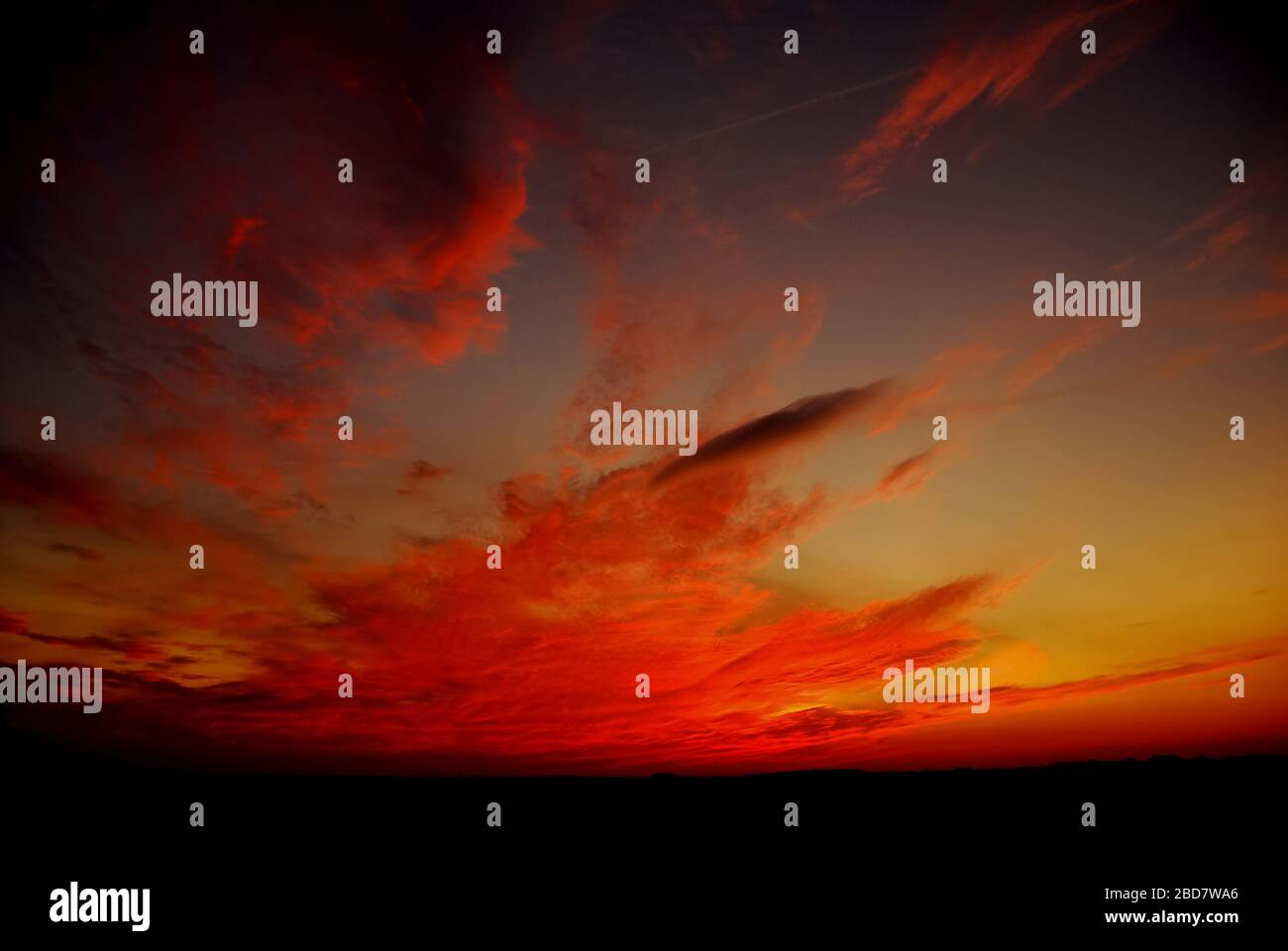 Beautiful red sky clouds at sunset wallpaper Stock Photo - Alamy
