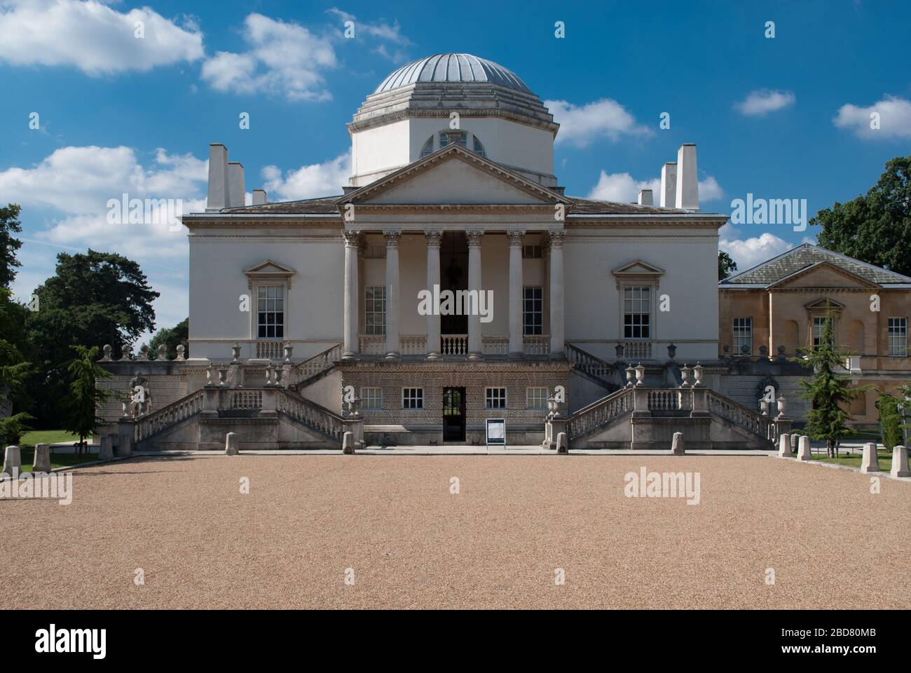 Classical Palladian Architecture Chiswick House & Gardens, Burlington ...
