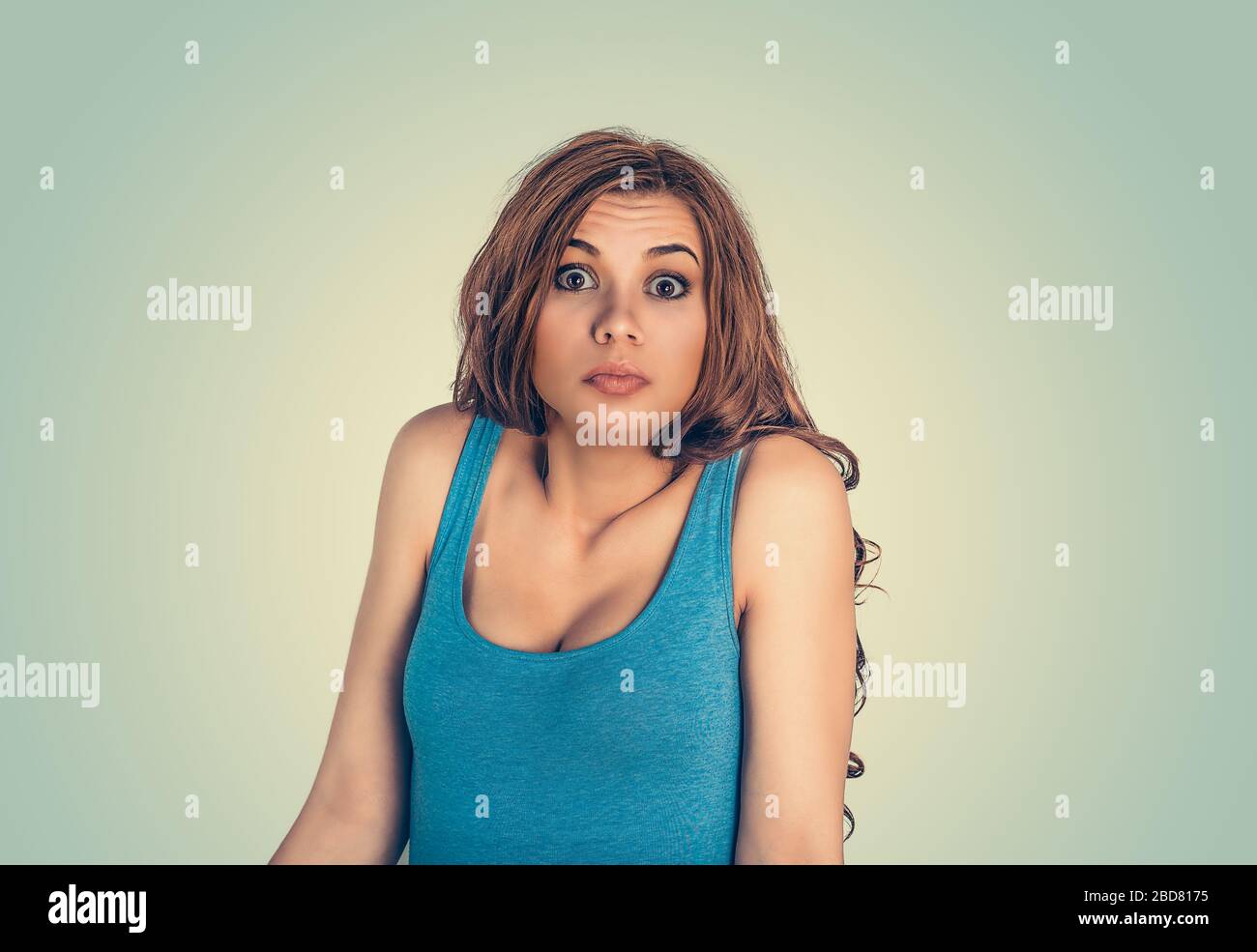 Confused woman. Closeup portrait young woman indecisive disorientated ...