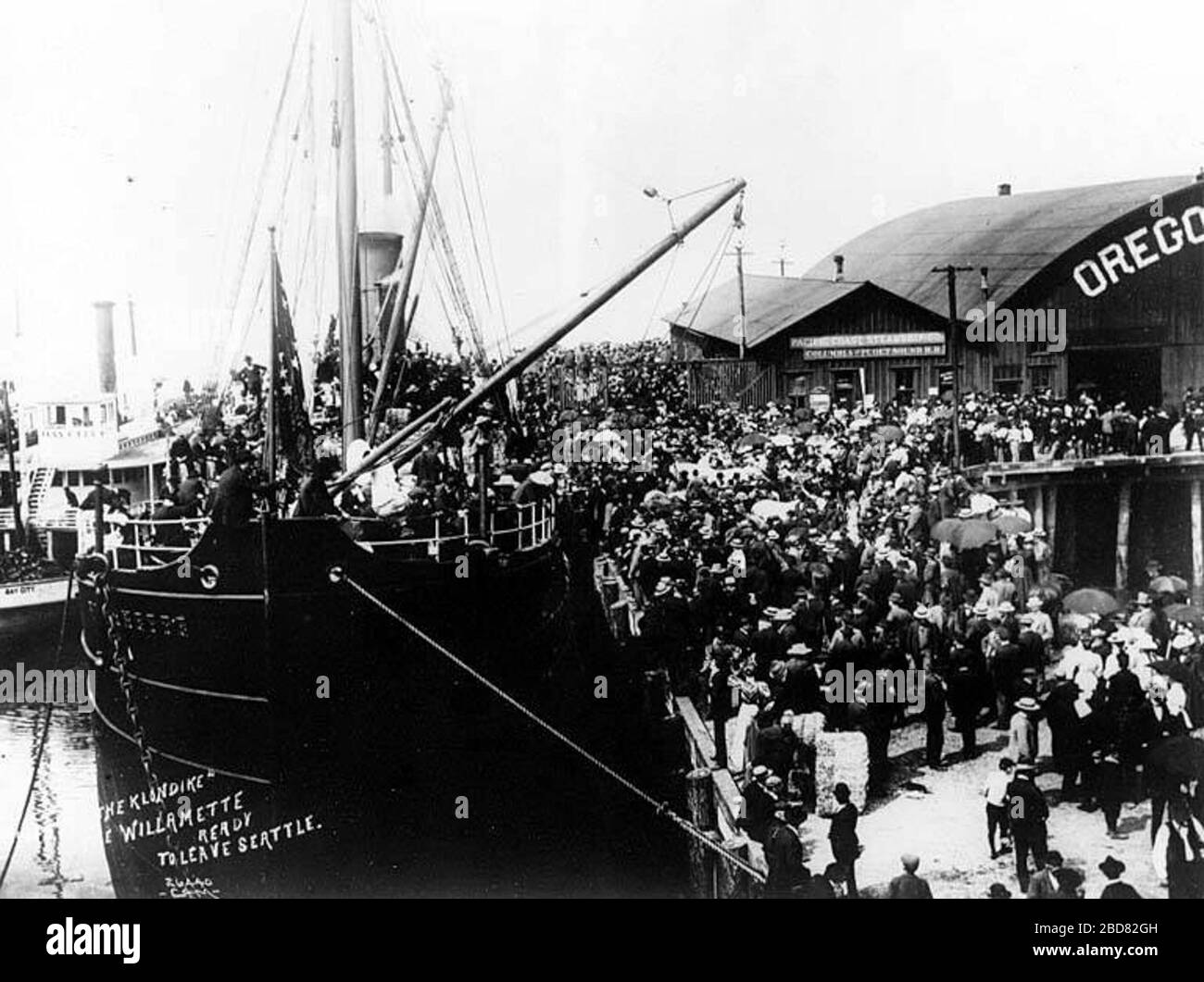 Seattle pacific university Black and White Stock Photos & Images - Alamy