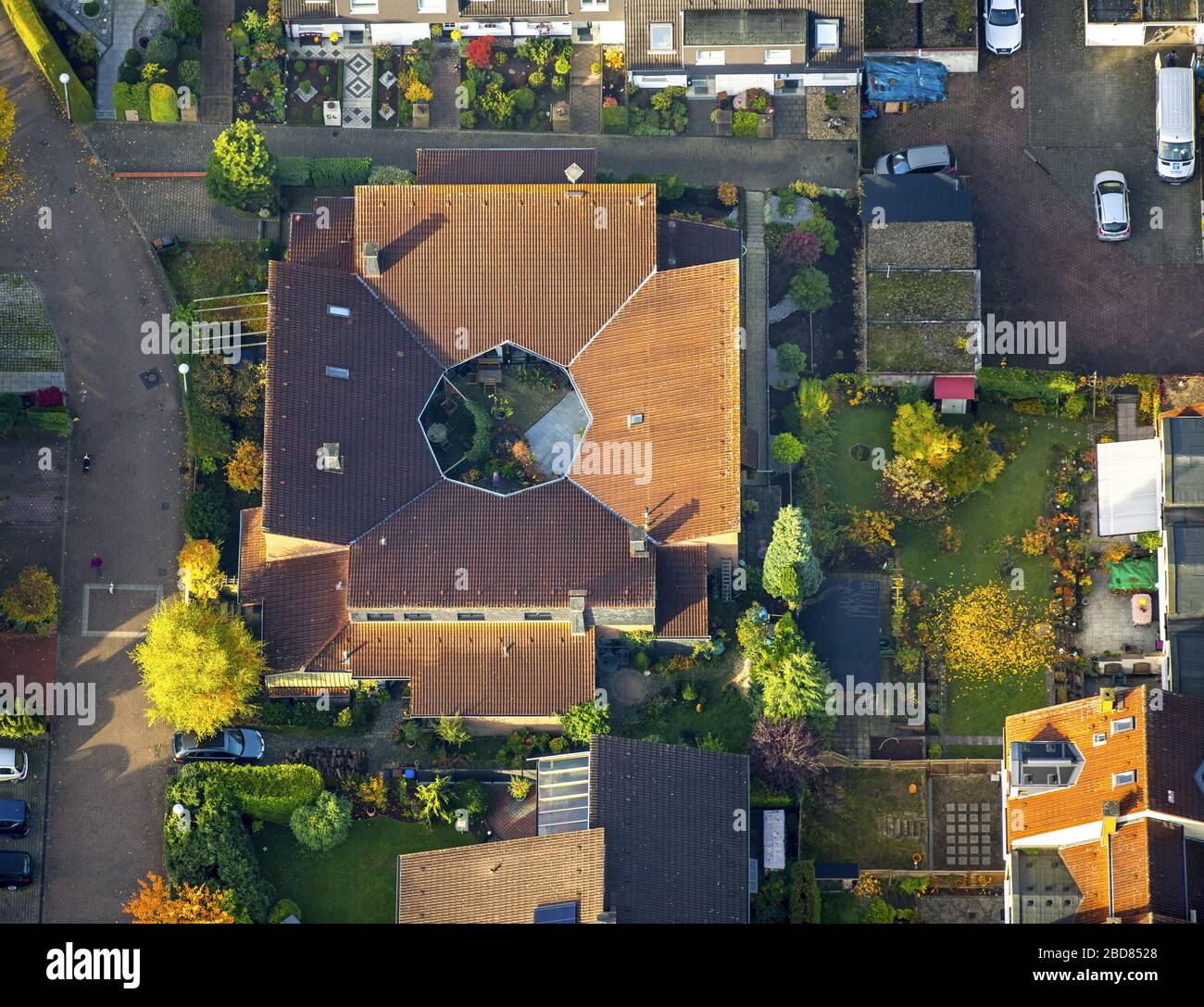 30 am and 10 hi-res stock photography and images - Alamy